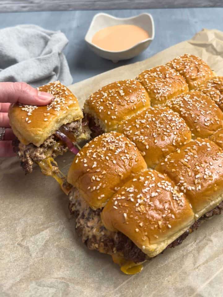 Hawaiian Roll Burger Sliders - Around Grandma's Table
